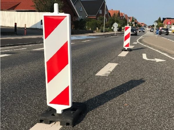 Kantafmærkning i plast til vejarbejde N42.2 - N42.3