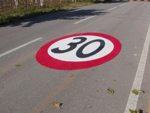 Premark Vejmarkering | Vejstriber, vejmarkeringer & mere